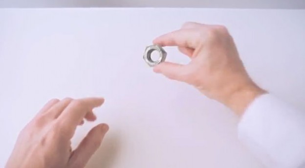 ホンダの歴史を手の中で描く「Honda “Hands”」