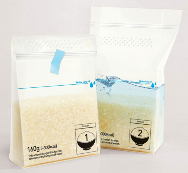 お米を簡単に研げる・水の量を図れるパック「Rice Pack」
